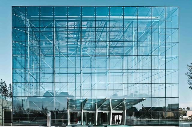 Services | Vibrant Facades